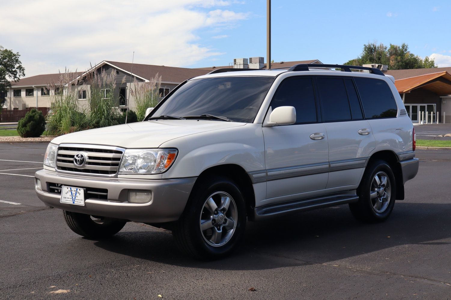 2006 Toyota Land Cruiser Base | Victory Motors of Colorado