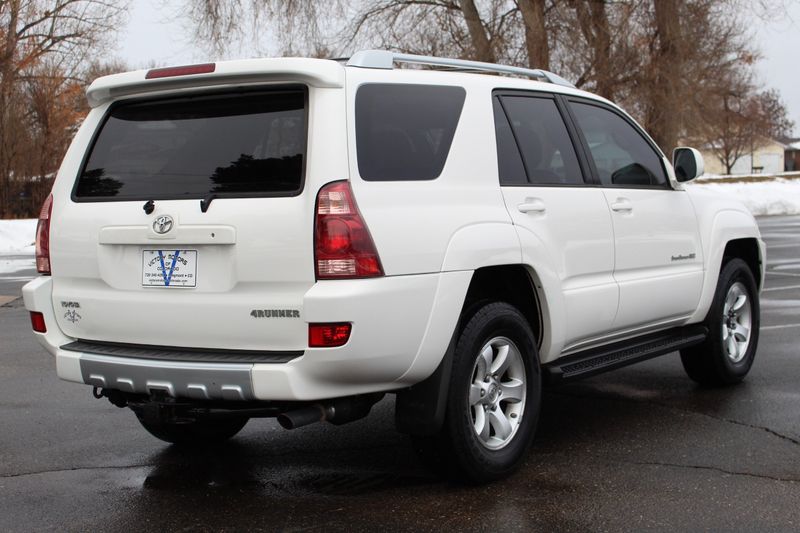 2004 Toyota 4Runner Photos