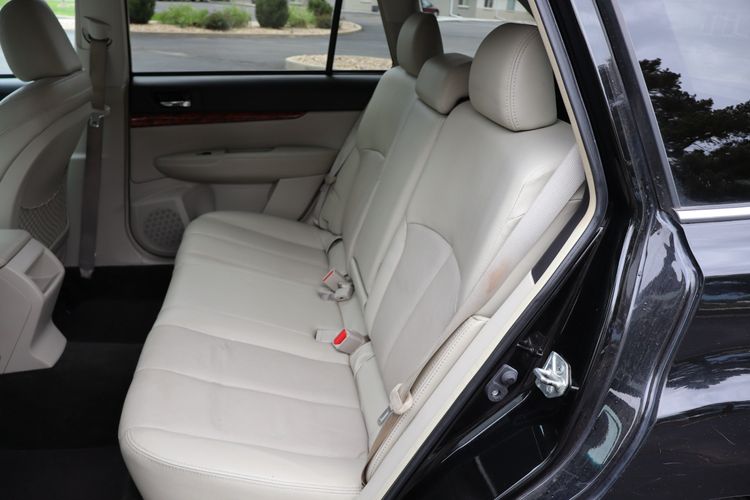 2012 Subaru Outback 2.5i Limited | Victory Motors of Colorado
