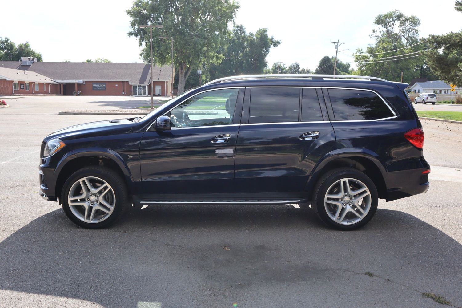 2016 Mercedes-Benz GL-550 GL 550 4MATIC | Victory Motors of Colorado