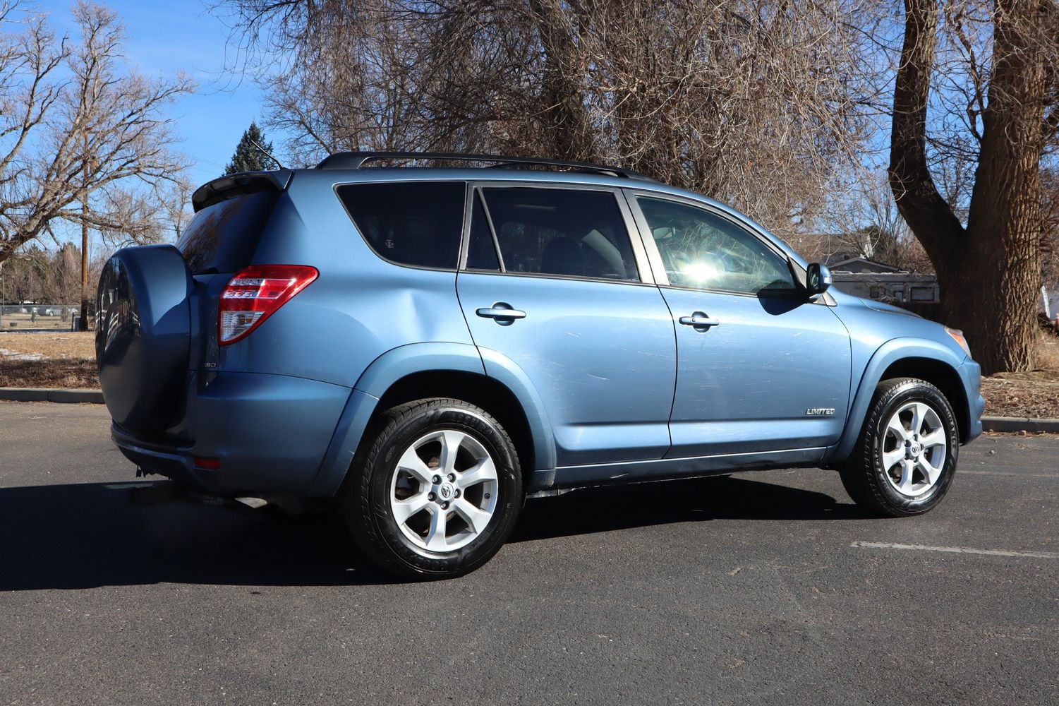 2010 Toyota RAV4 Limited | Victory Motors of Colorado