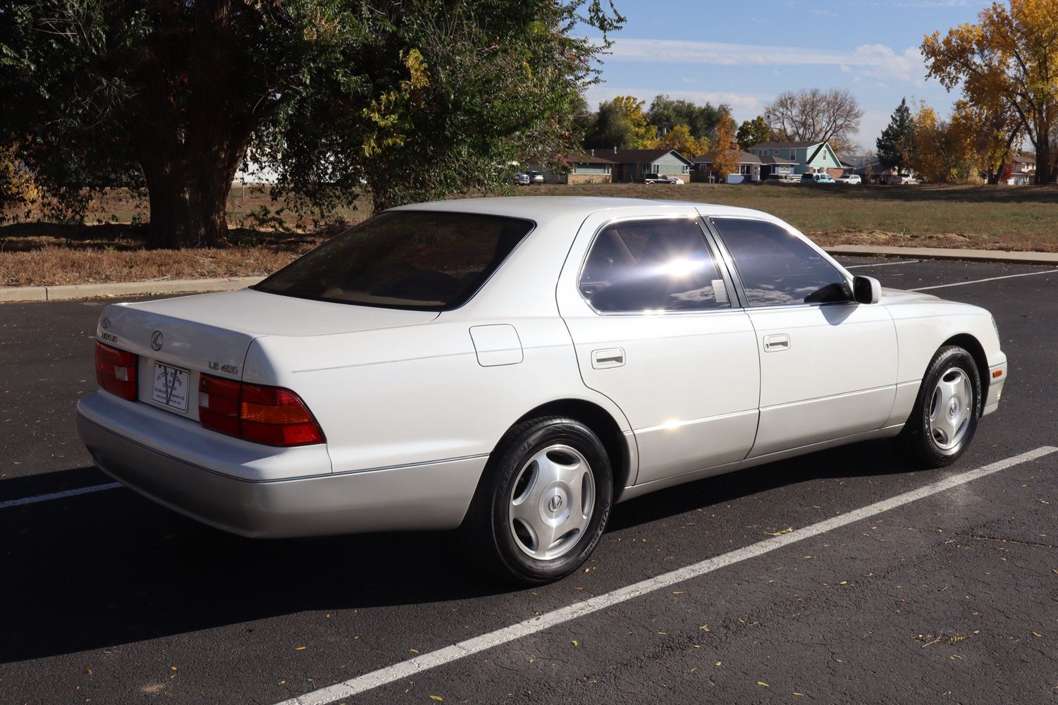 2000 Lexus LS 400 | Victory Motors of Colorado