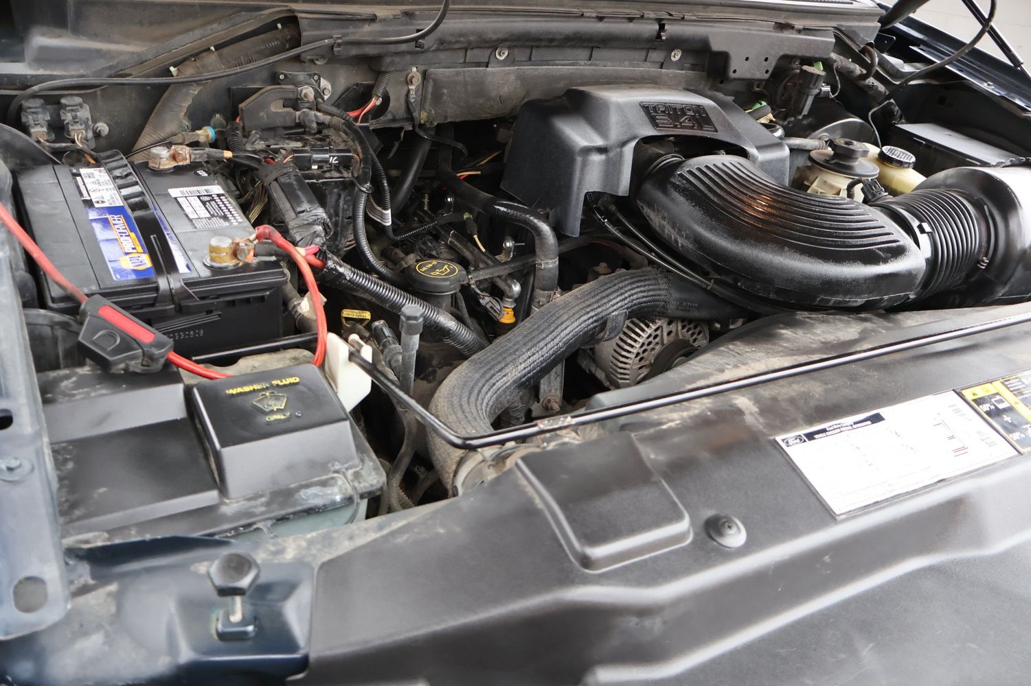 2002 Ford F-150 Lariat | Victory Motors of Colorado