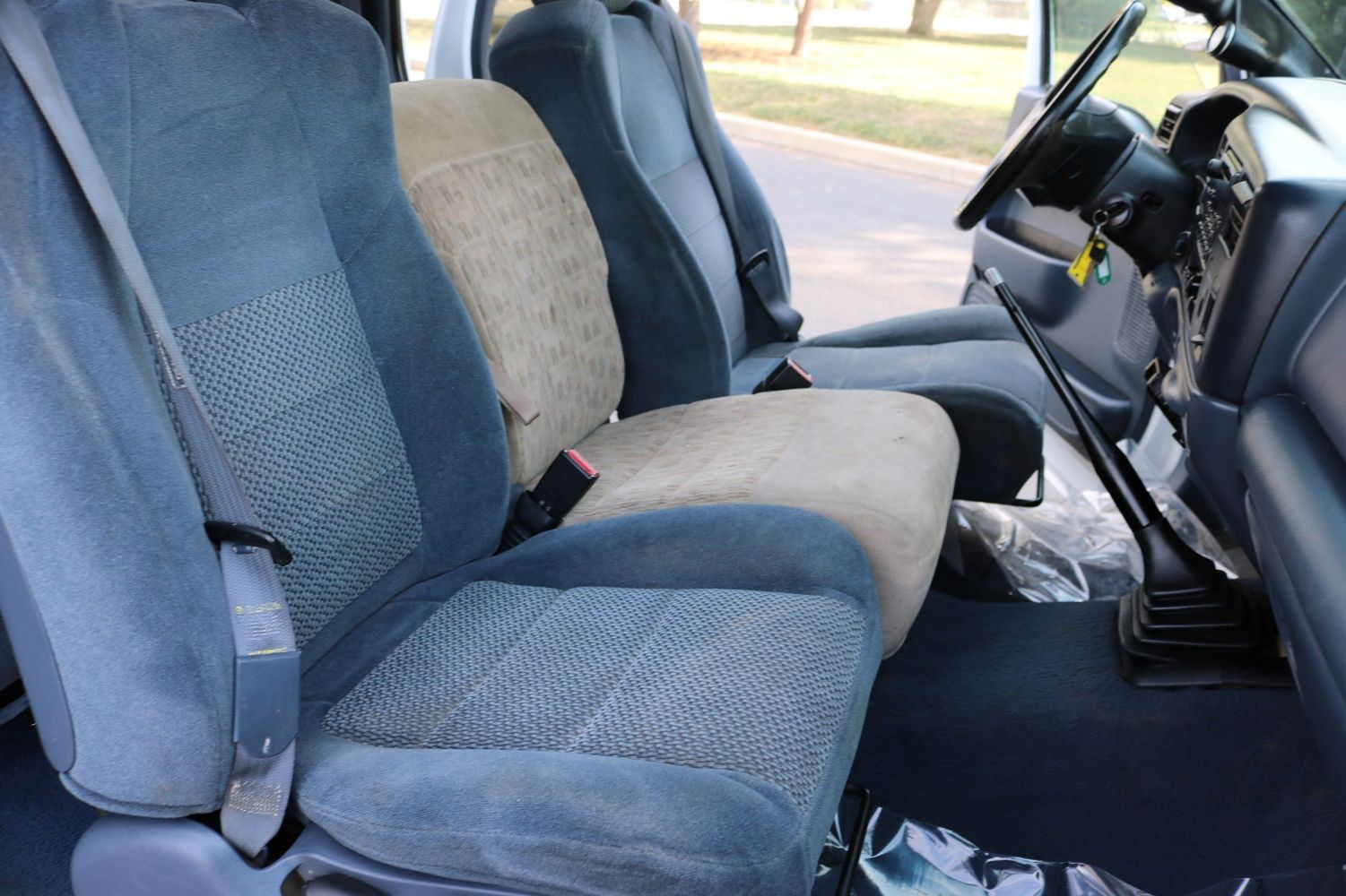 2001 Ford F-250 Super Duty XLT | Victory Motors of Colorado