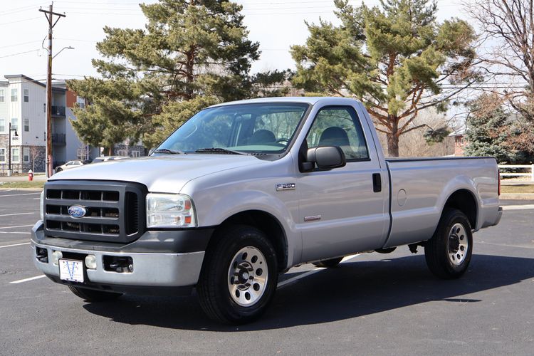 2006 Ford F-250 Super Duty XL | Victory Motors of Colorado
