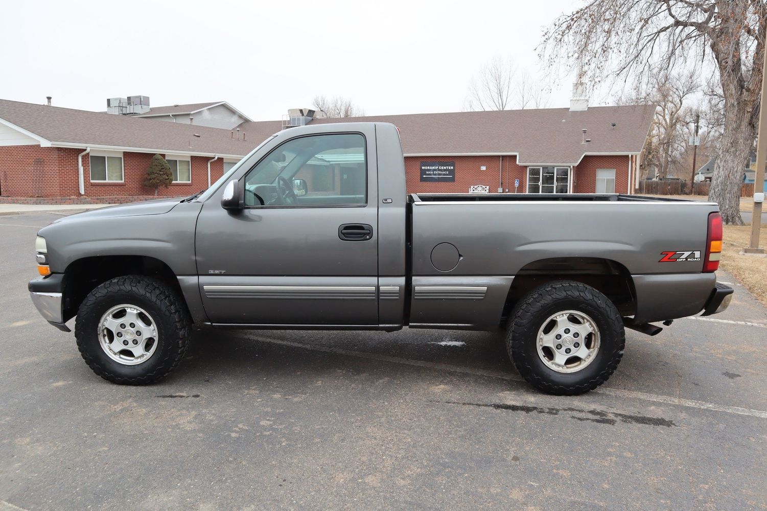 2000 Chevrolet Silverado 1500 LS | Victory Motors of Colorado