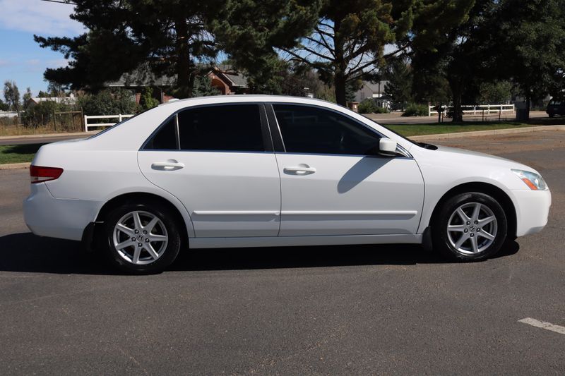 2004 Honda Accord Photos