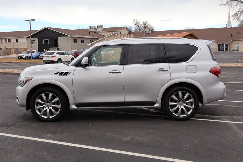 2012 INFINITI QX56 Photos