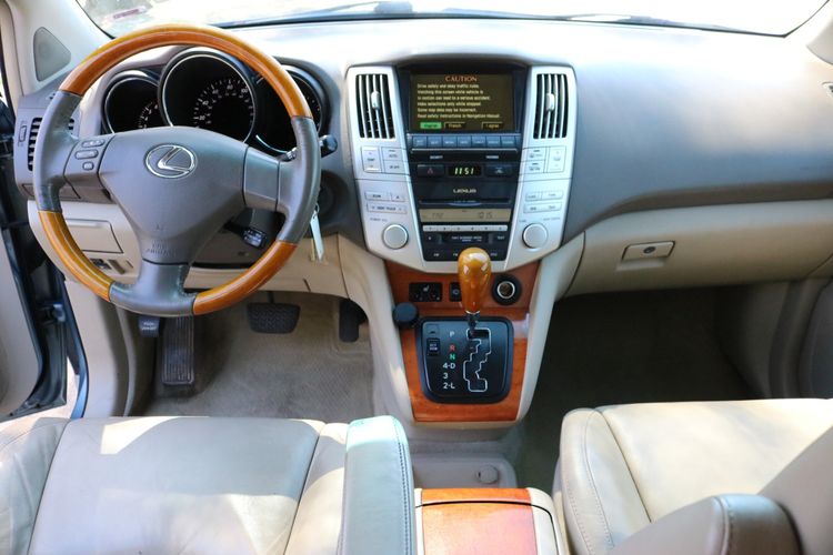 2004 Lexus RX 330 AWD | Victory Motors of Colorado