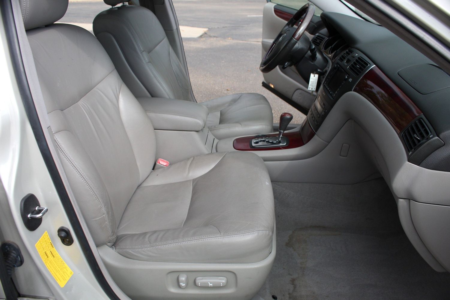 2004 Lexus ES 330 | Victory Motors of Colorado