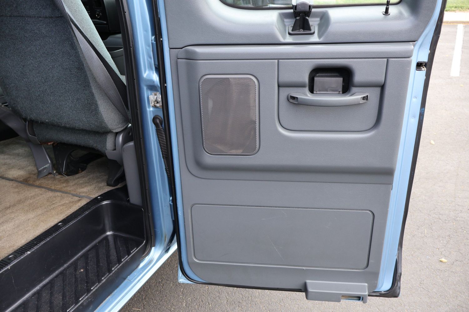 1994 Ford E-350 XL | Victory Motors of Colorado