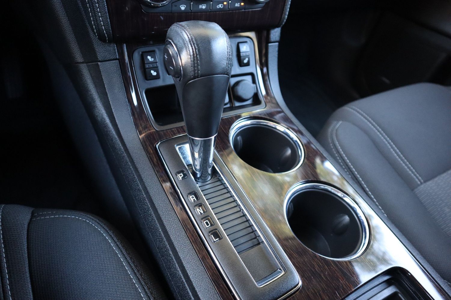 2017 Chevrolet Traverse LT | Victory Motors of Colorado