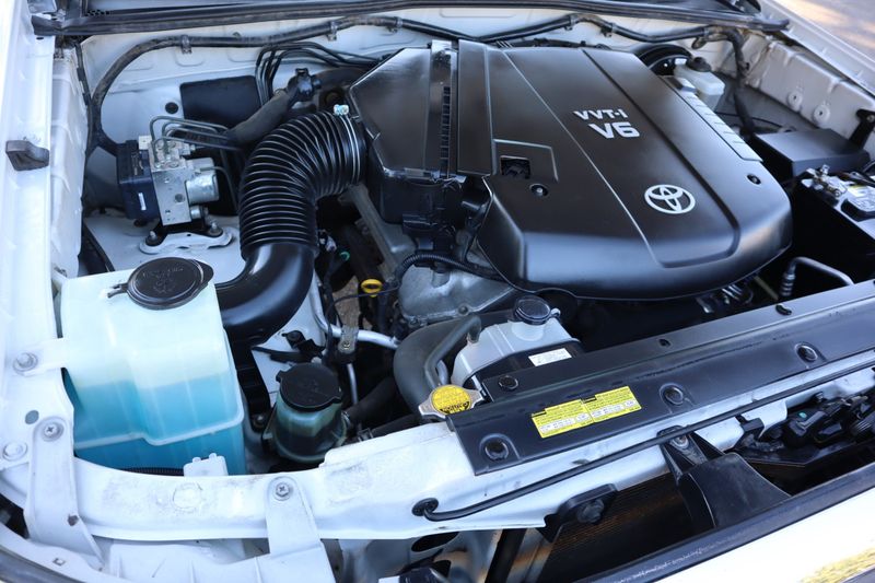 2006 Toyota Tacoma Photos
