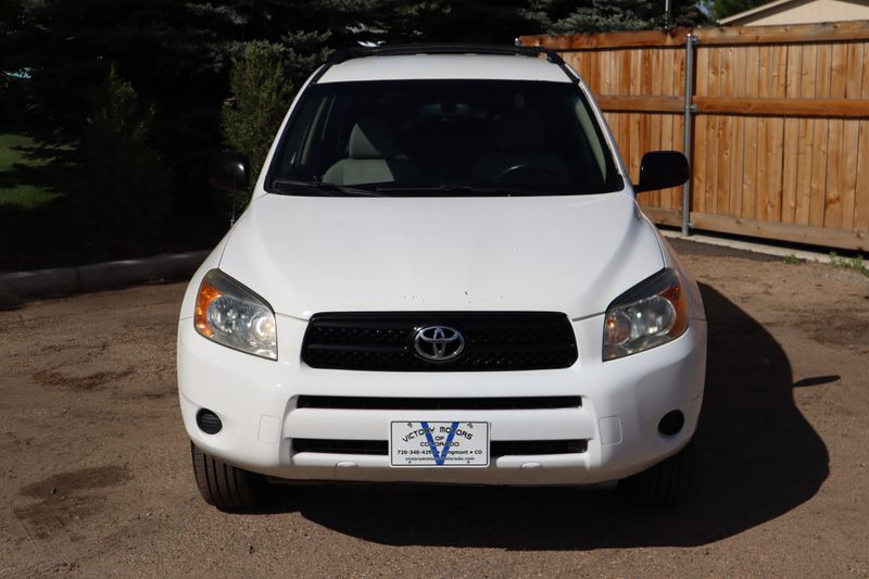 2007 Toyota RAV4 Photos