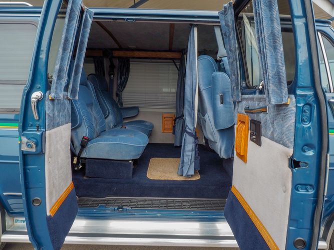 1992 Chevrolet Chevy Van G20 | Cars Remember When