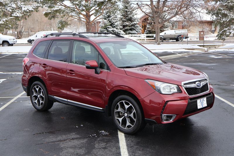 2016 Subaru Forester Photos