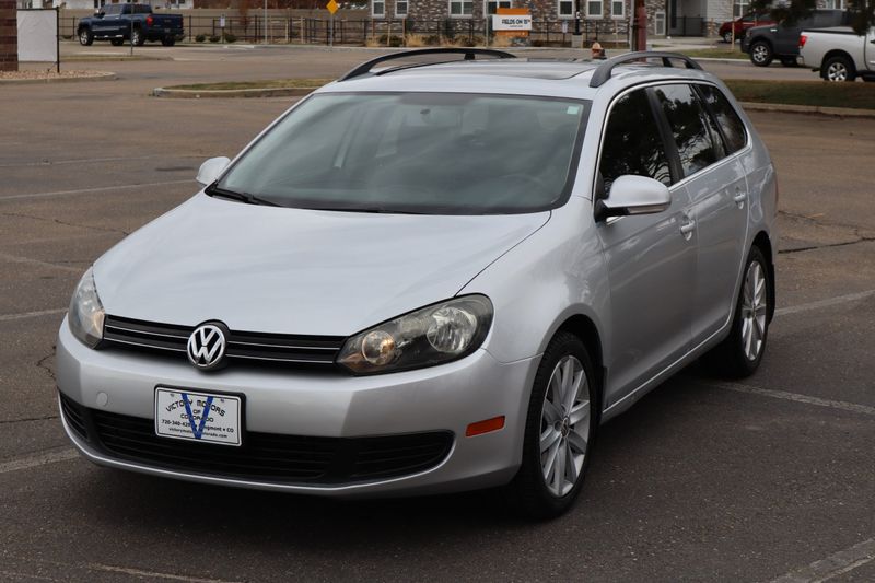 2011 Volkswagen Jetta Photos