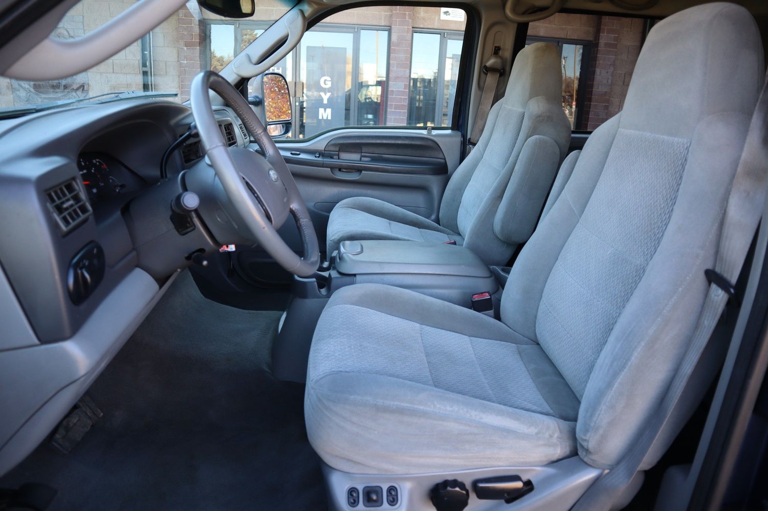 2004 Ford Excursion XLT | Victory Motors of Colorado