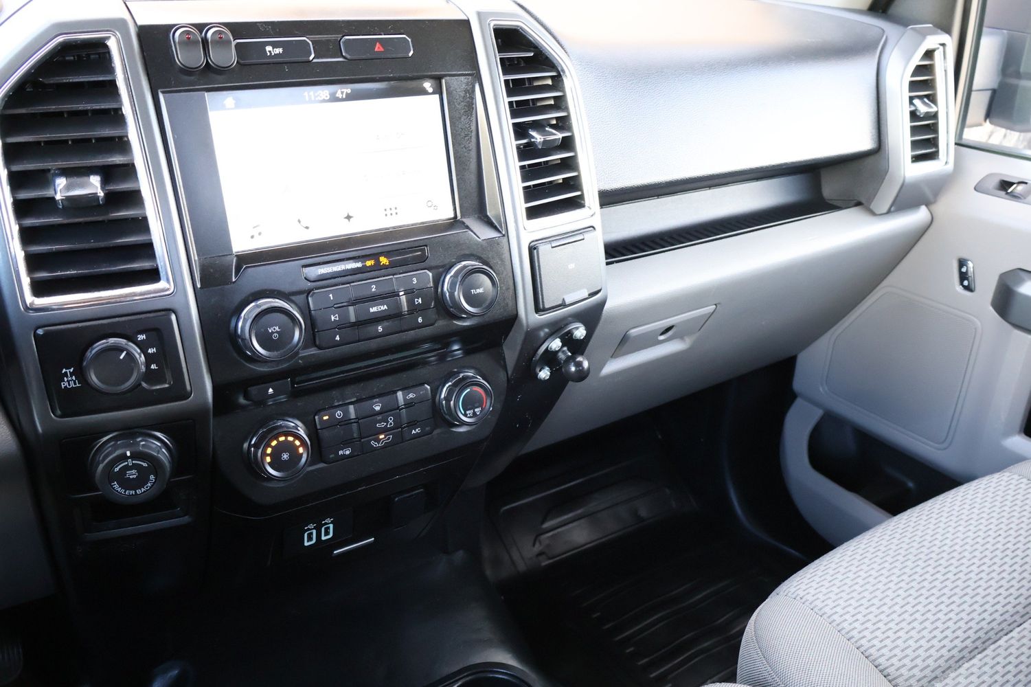 2017 FORD F150 XLT | Victory Motors of Colorado