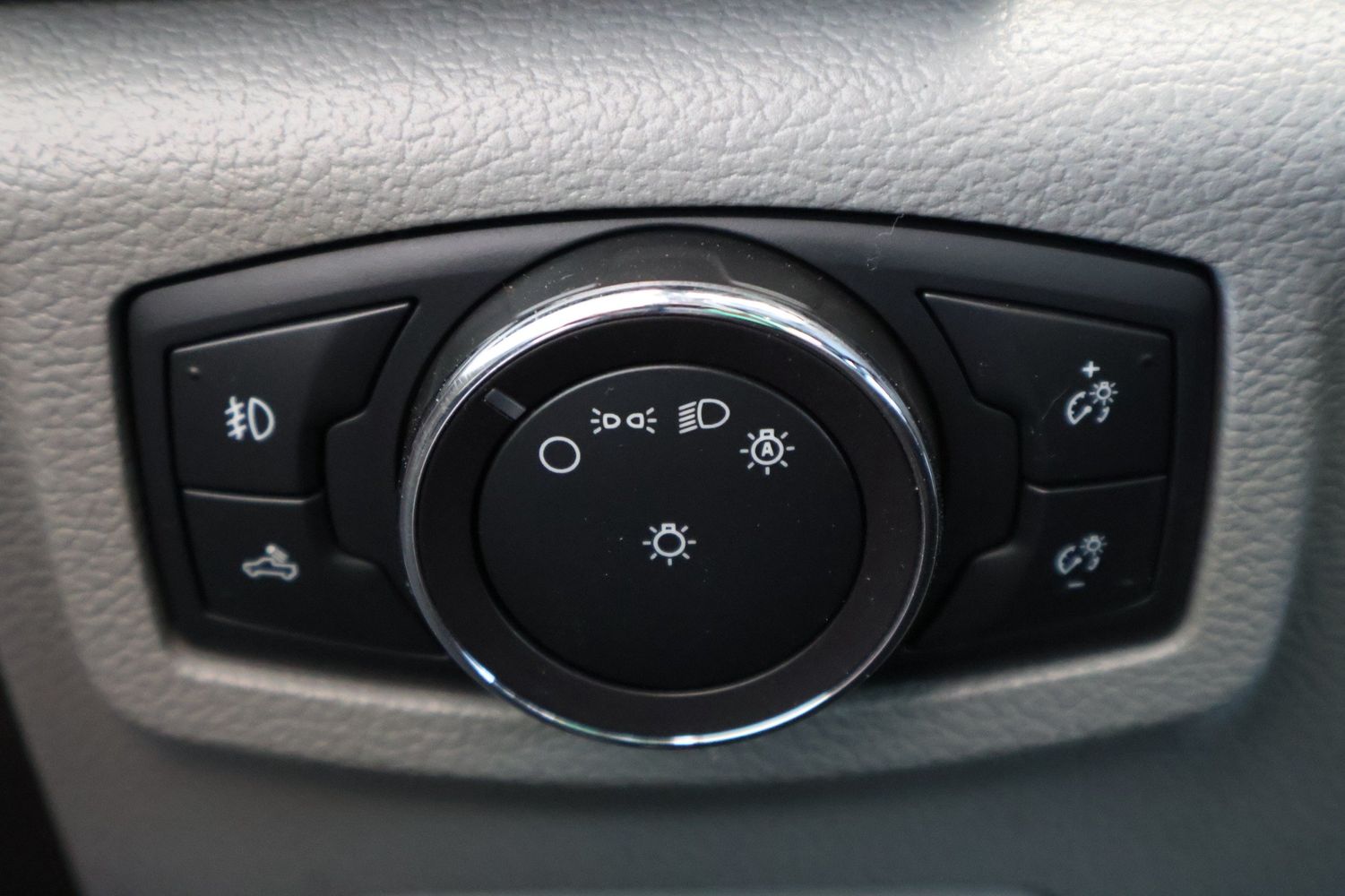 2018 Ford F-150 XLT | Victory Motors of Colorado