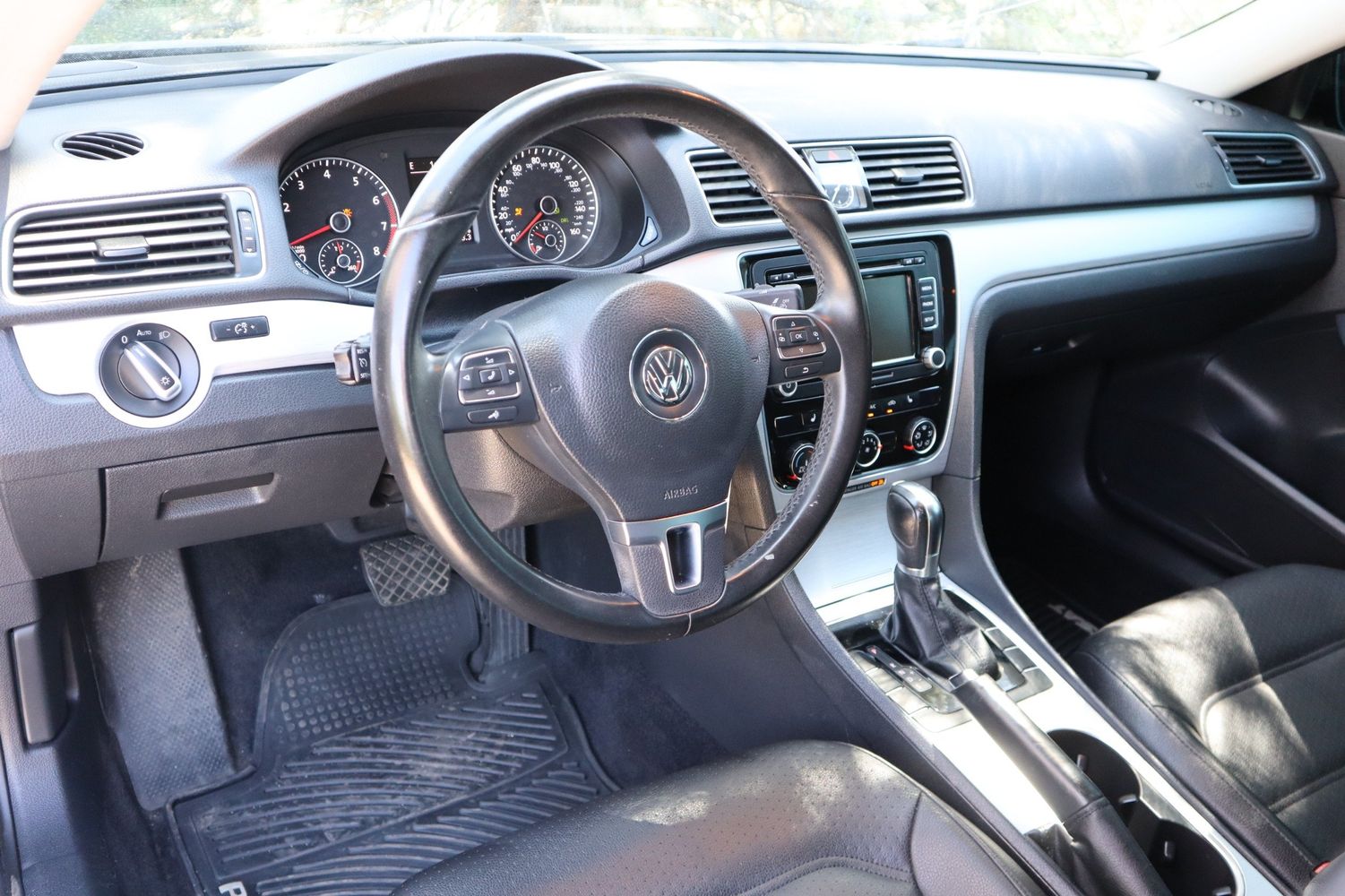 2013 Volkswagen Passat SE | Victory Motors of Colorado