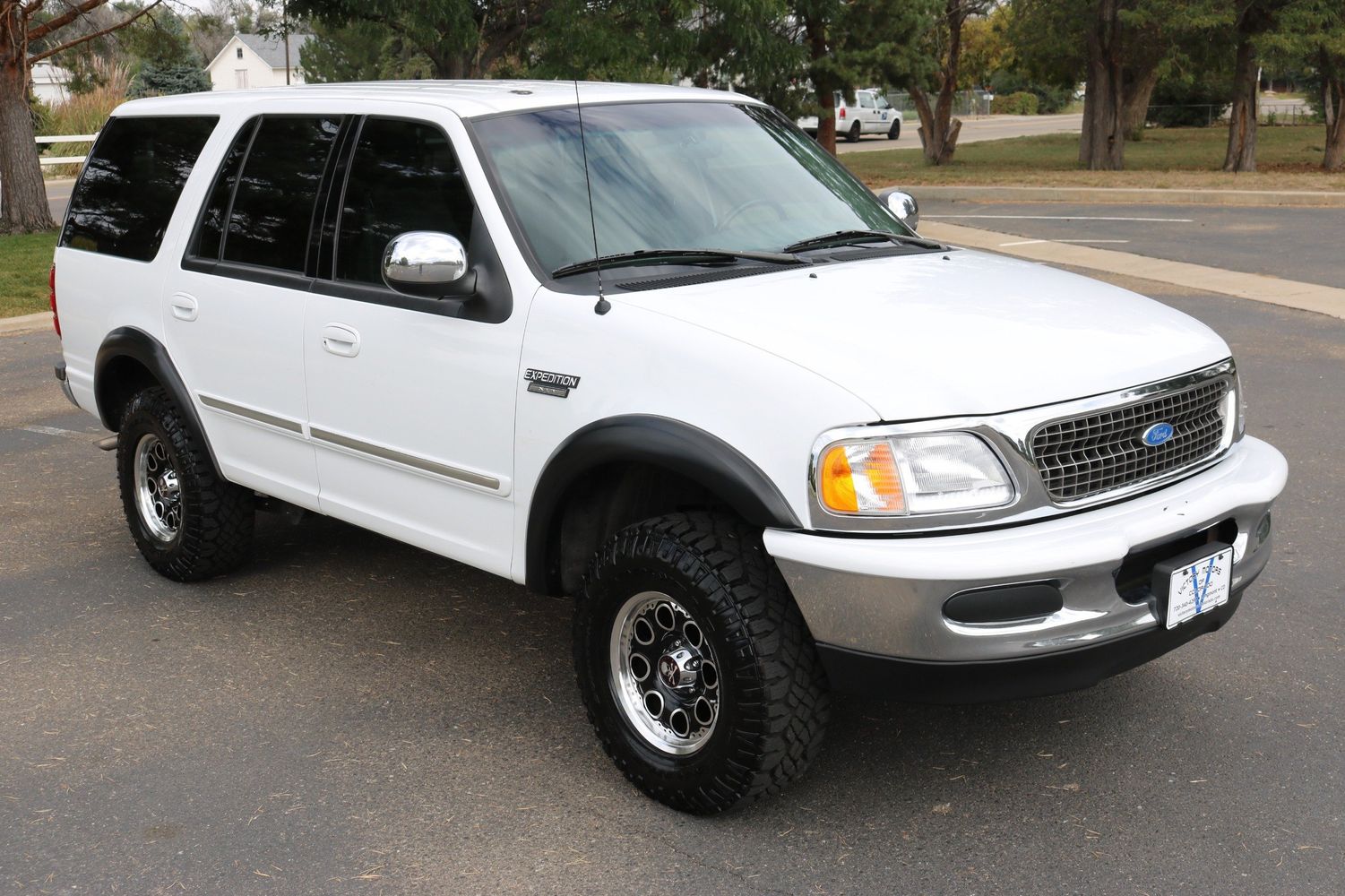 1997 Ford Expedition XLT | Victory Motors of Colorado