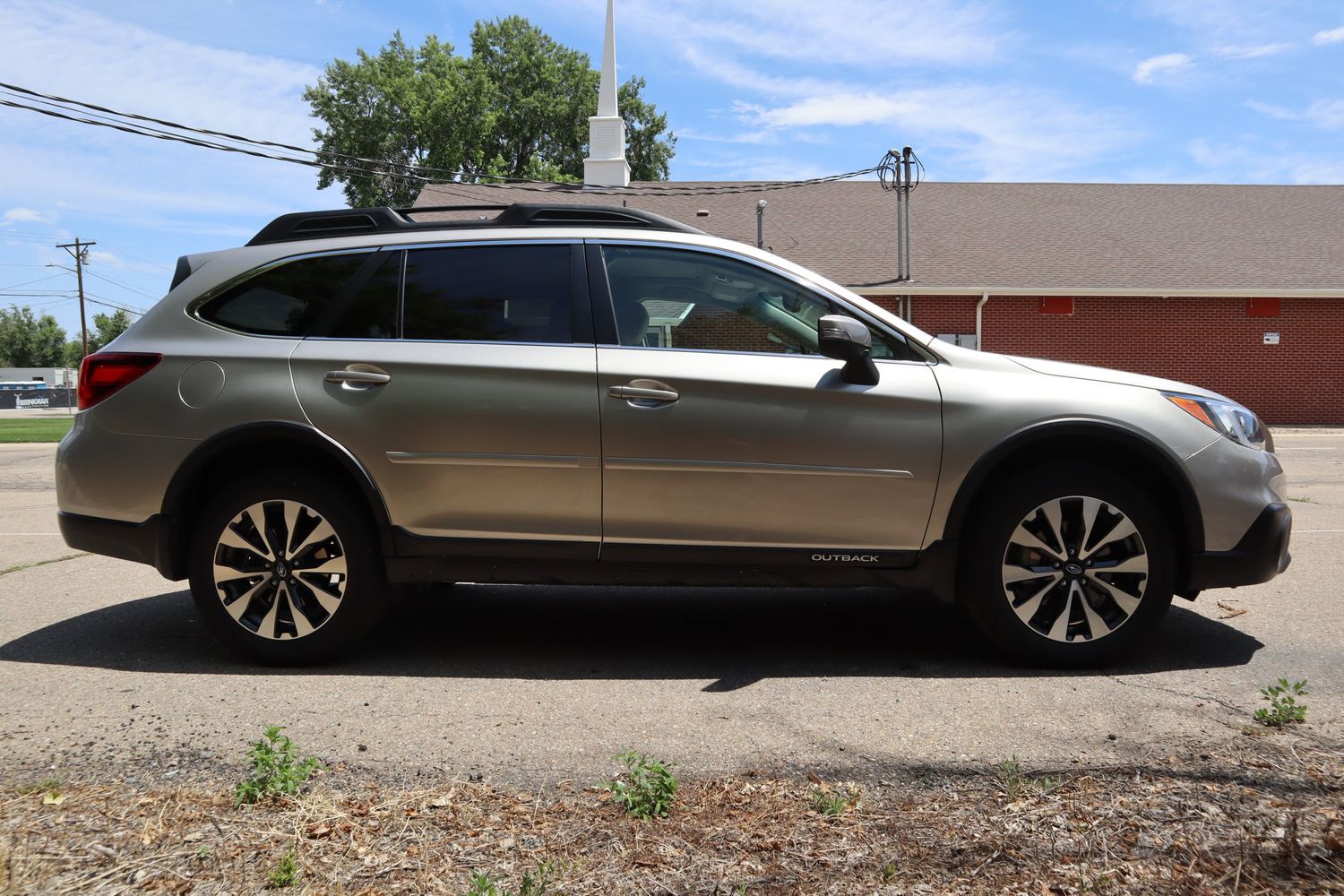 2016 Subaru Outback 3.6R Limited | Victory Motors of Colorado