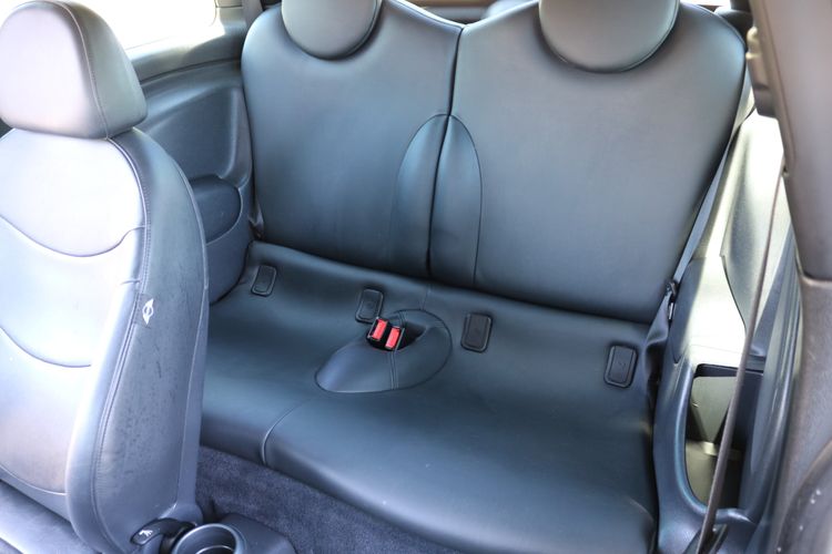 2006 MINI Cooper S | Victory Motors of Colorado