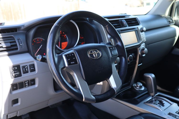 2013 Toyota 4Runner Trail | Victory Motors of Colorado