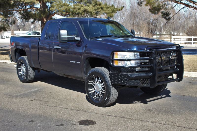 2007 Chevrolet Silverado 2500HD Photos