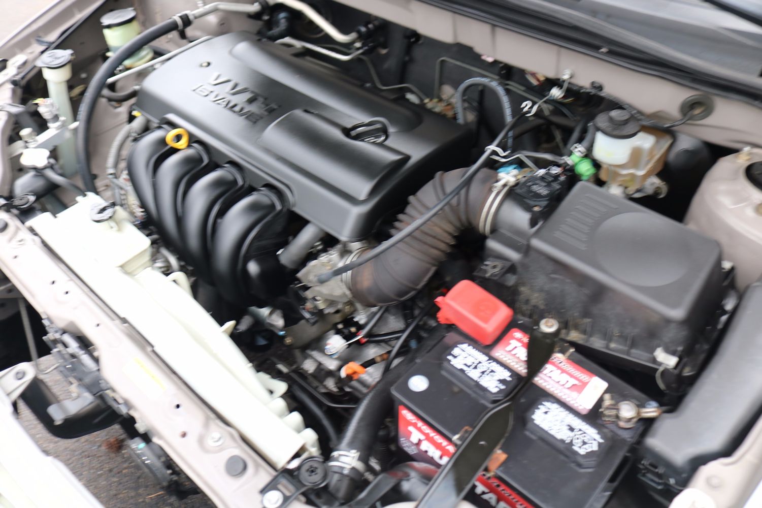 2003 Toyota Corolla LE | Victory Motors of Colorado