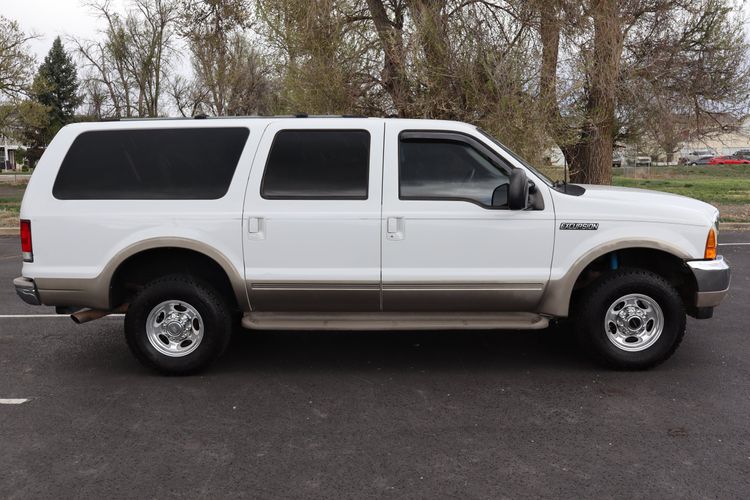 2001 Ford Excursion Limited | Victory Motors of Colorado