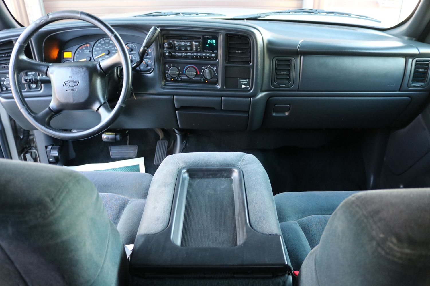2001 Chevrolet Silverado 2500HD LS | Victory Motors of Colorado