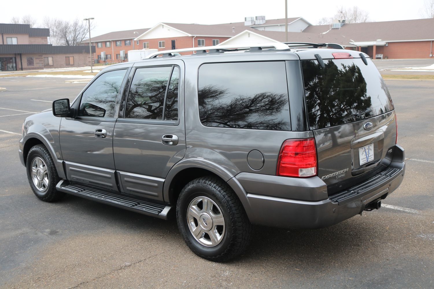 2005 Ford Expedition Limited | Victory Motors of Colorado