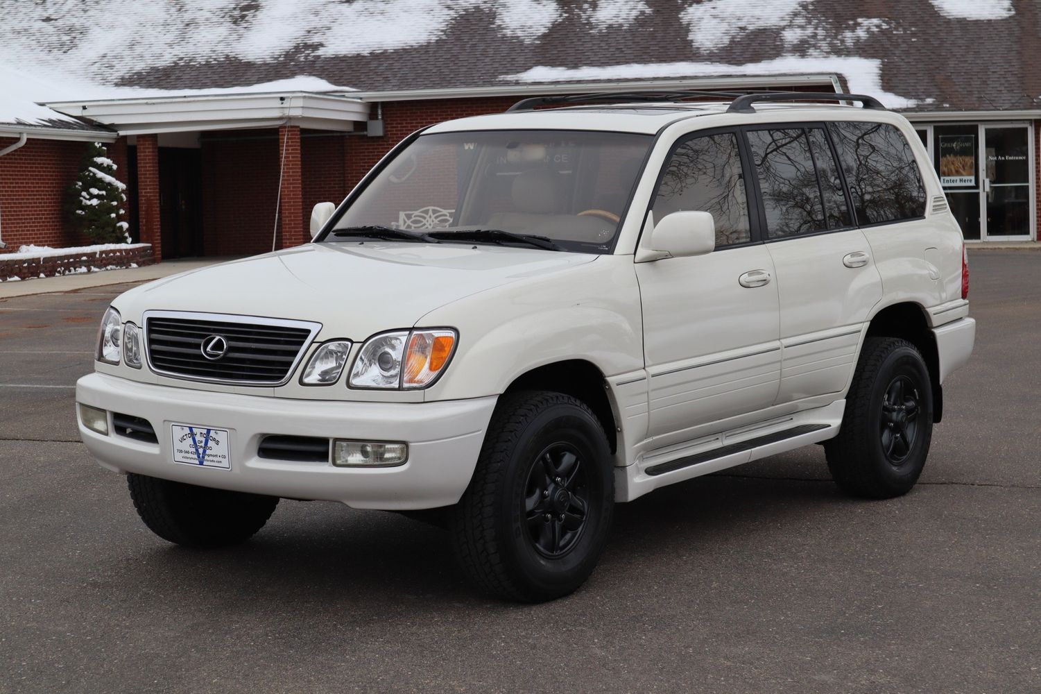 2001 Lexus LX 470 Base | Victory Motors of Colorado