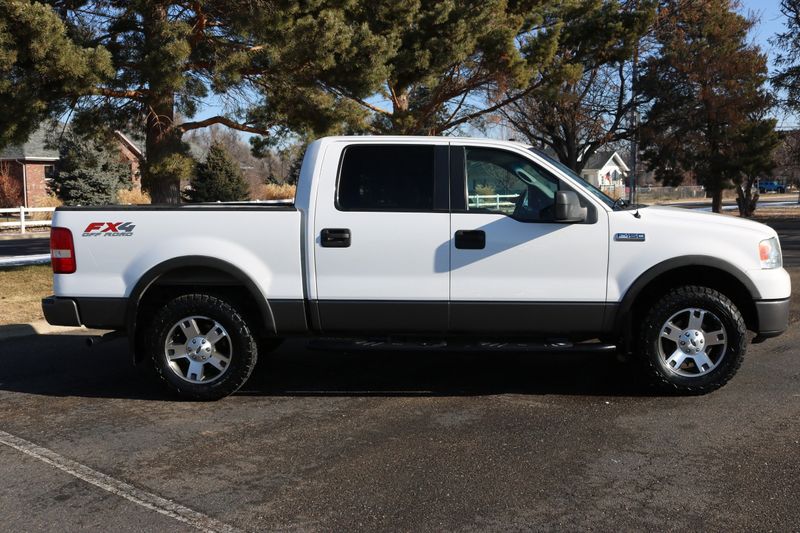 2006 Ford F-150 Photos