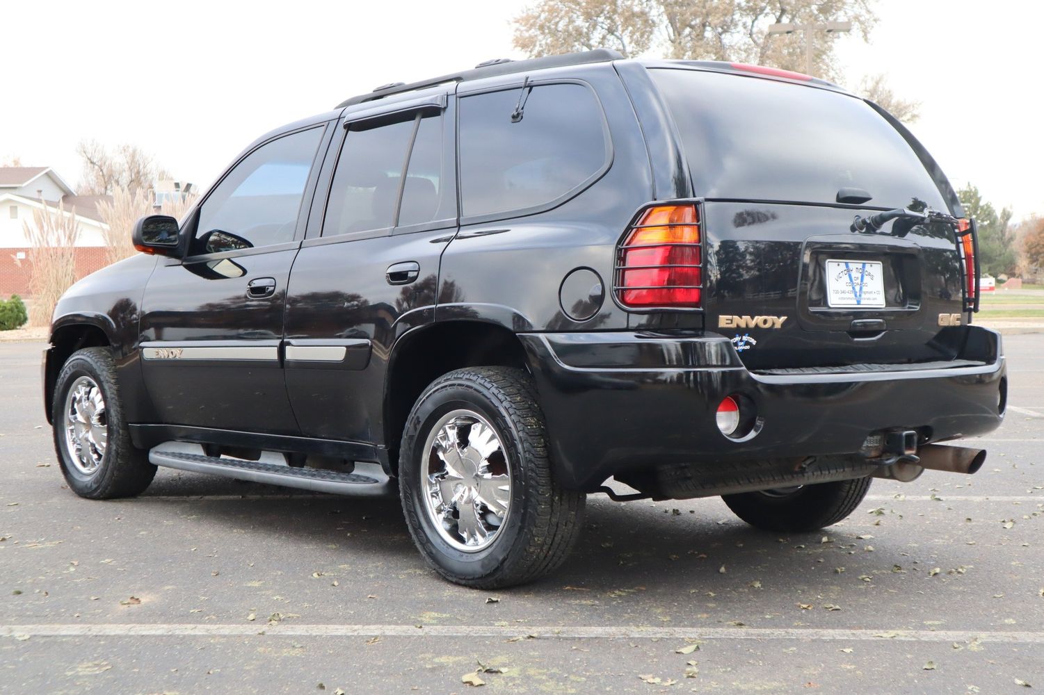2002 GMC Envoy SLE | Victory Motors of Colorado