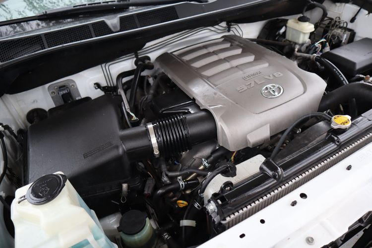 2010 Toyota Tundra Grade | Victory Motors of Colorado