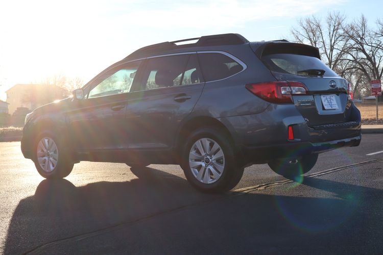 2015 Subaru Outback 2.5i Premium | Victory Motors of Colorado