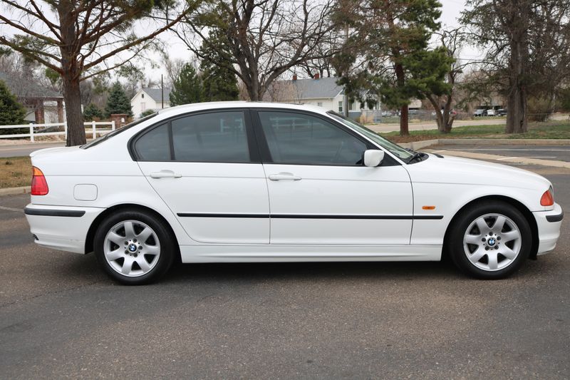 2000 Bmw 323i White