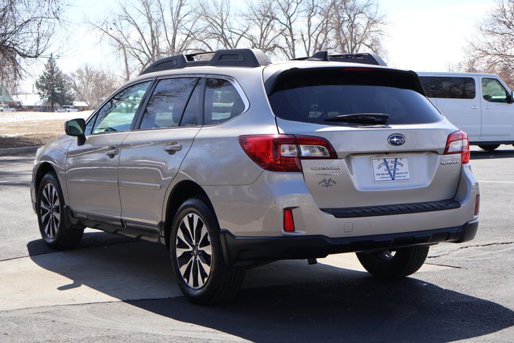 2016 Subaru Outback 2.5i Limited | Victory Motors of Colorado