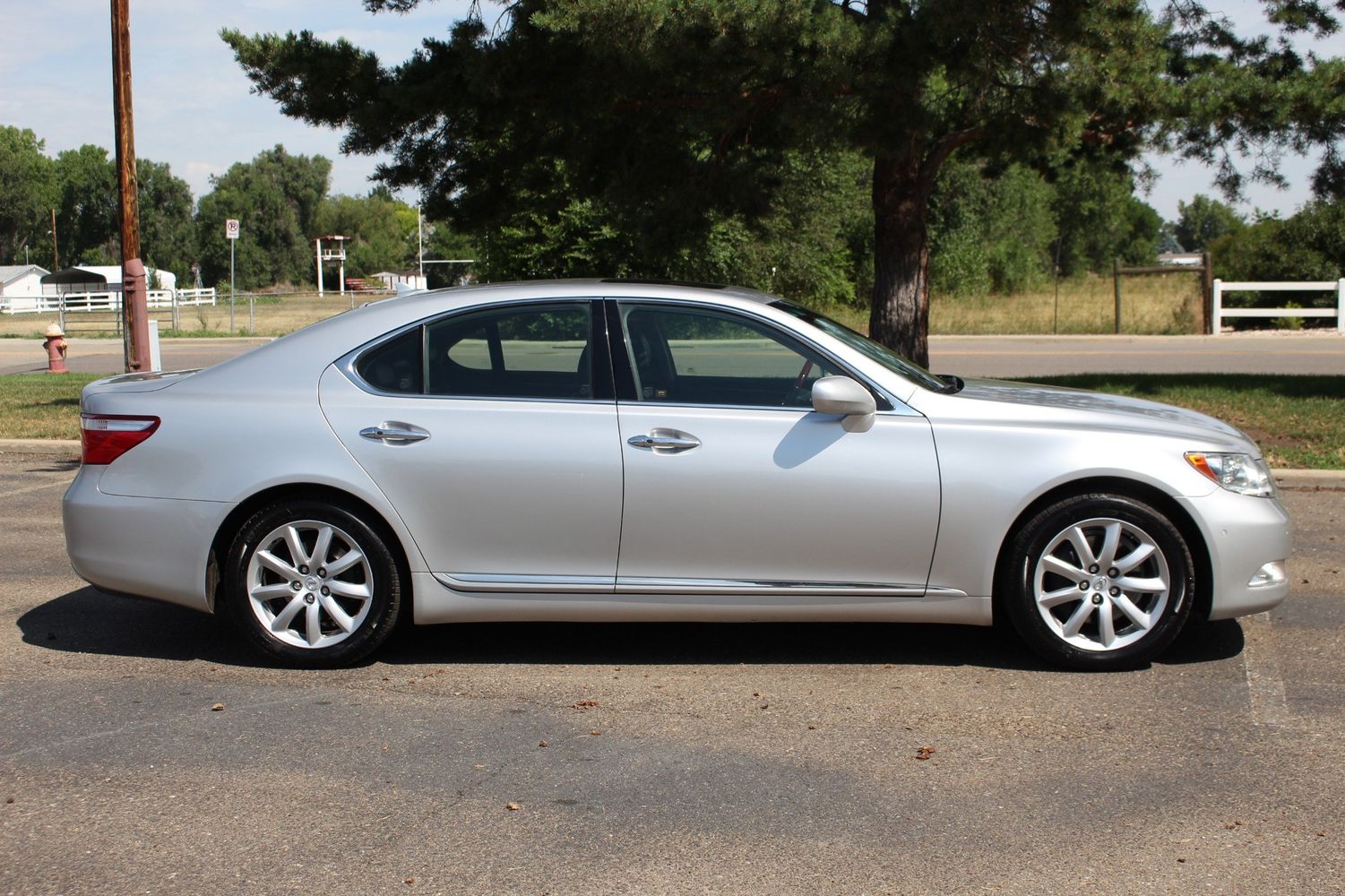 2008 Lexus LS 460 | Victory Motors of Colorado