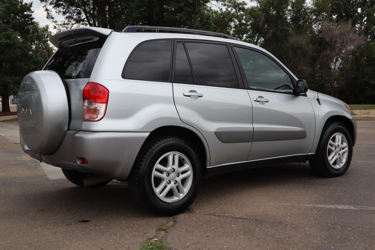 2001 Toyota RAV4 Base | Victory Motors of Colorado