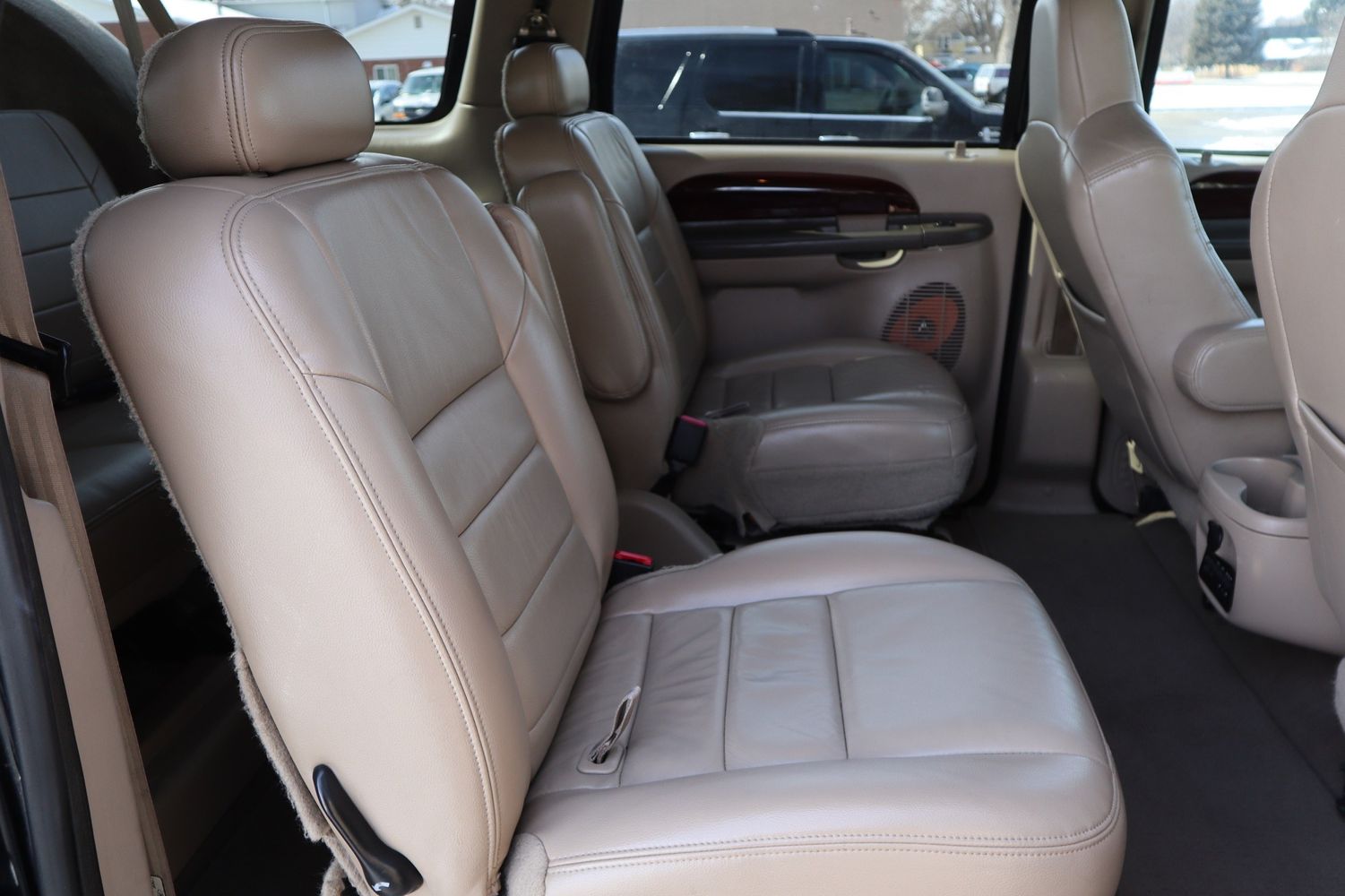 2004 Ford Excursion Limited | Victory Motors of Colorado