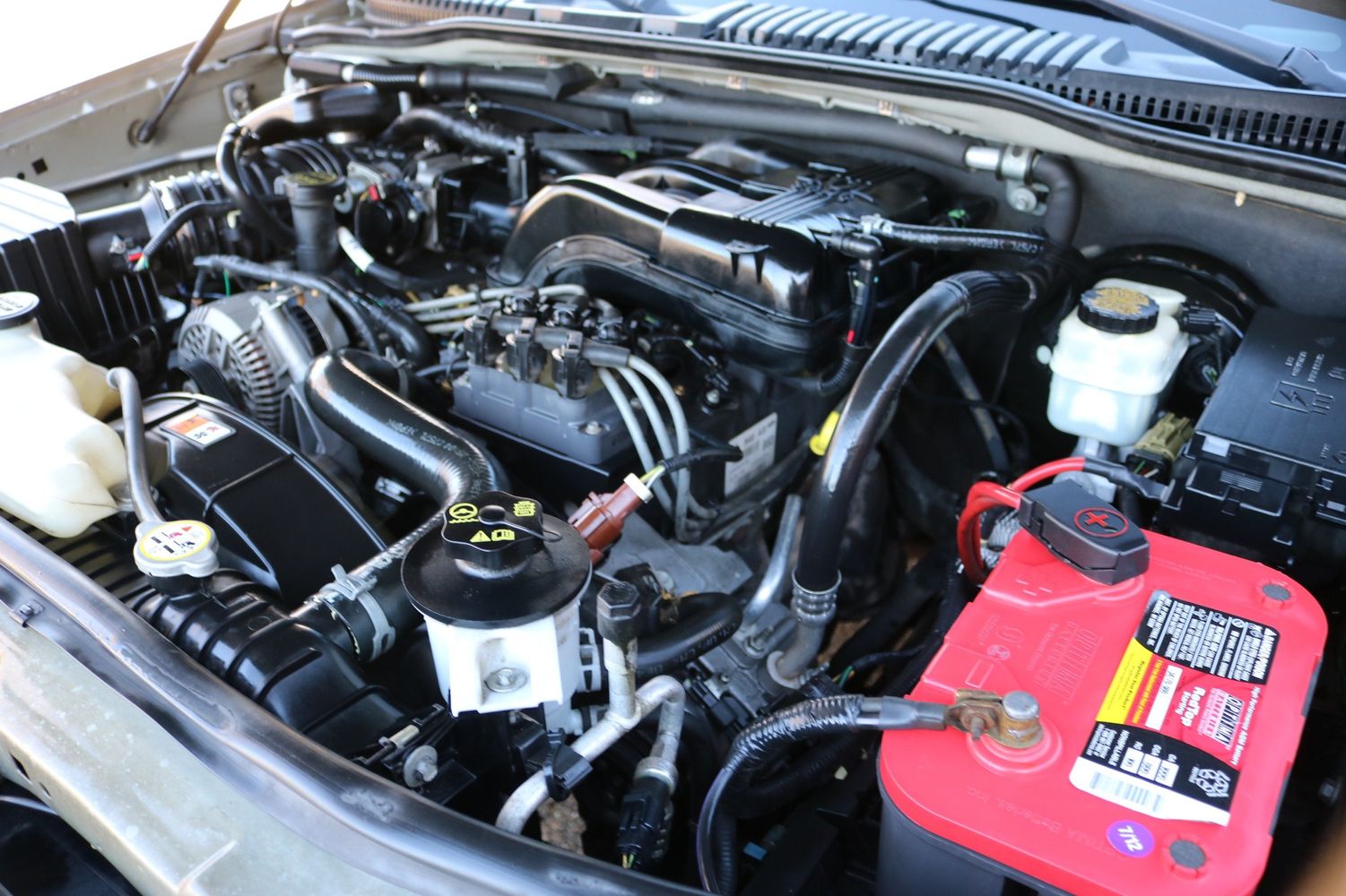 2006 Ford Explorer XLT | Victory Motors of Colorado