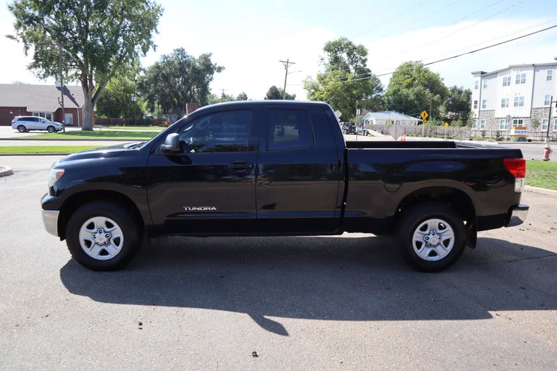 2013 Toyota Tundra Photos