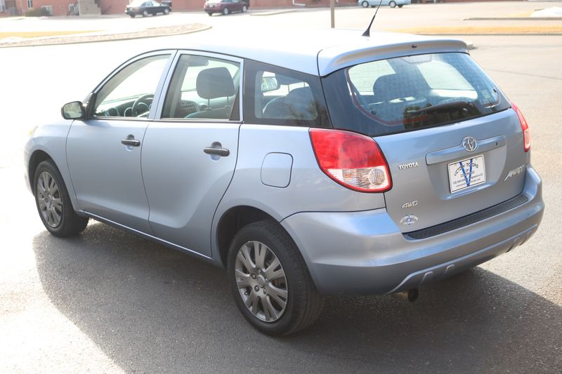 2003 Toyota Matrix Photos