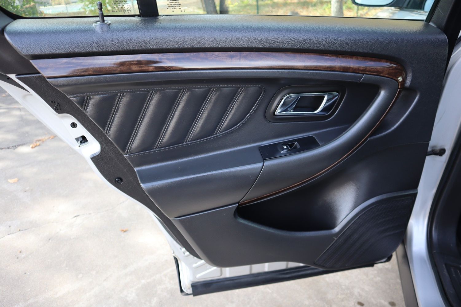 2014 Ford Taurus Limited | Victory Motors of Colorado