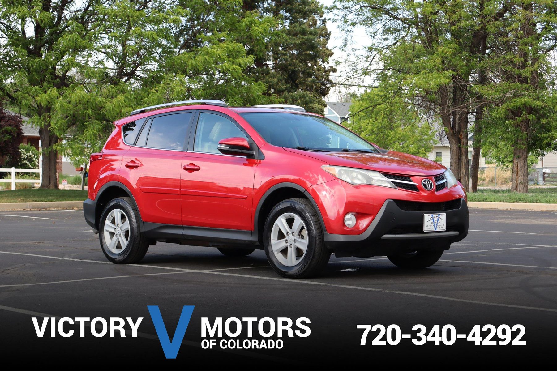 2014 Toyota RAV4 XLE | Victory Motors of Colorado