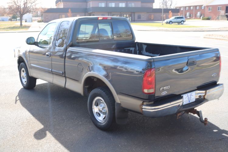 2001 Ford F-150 XLT | Victory Motors of Colorado